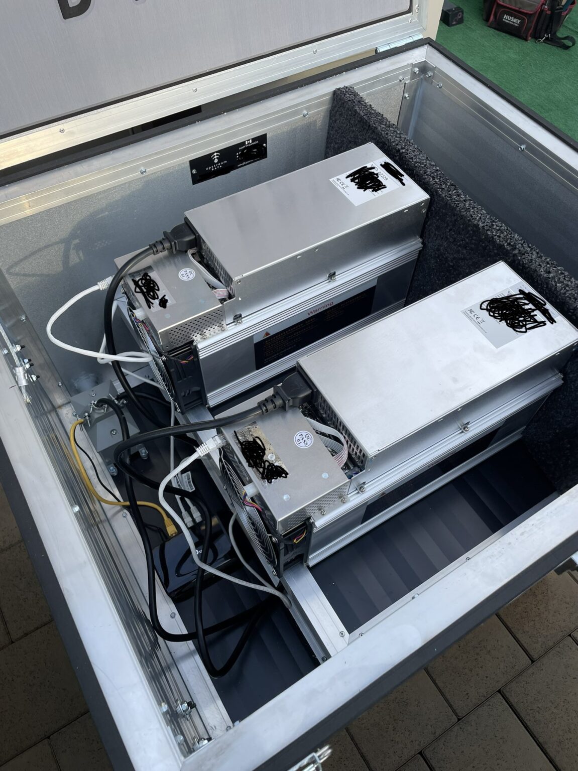 Black Box - upstreamdata.com